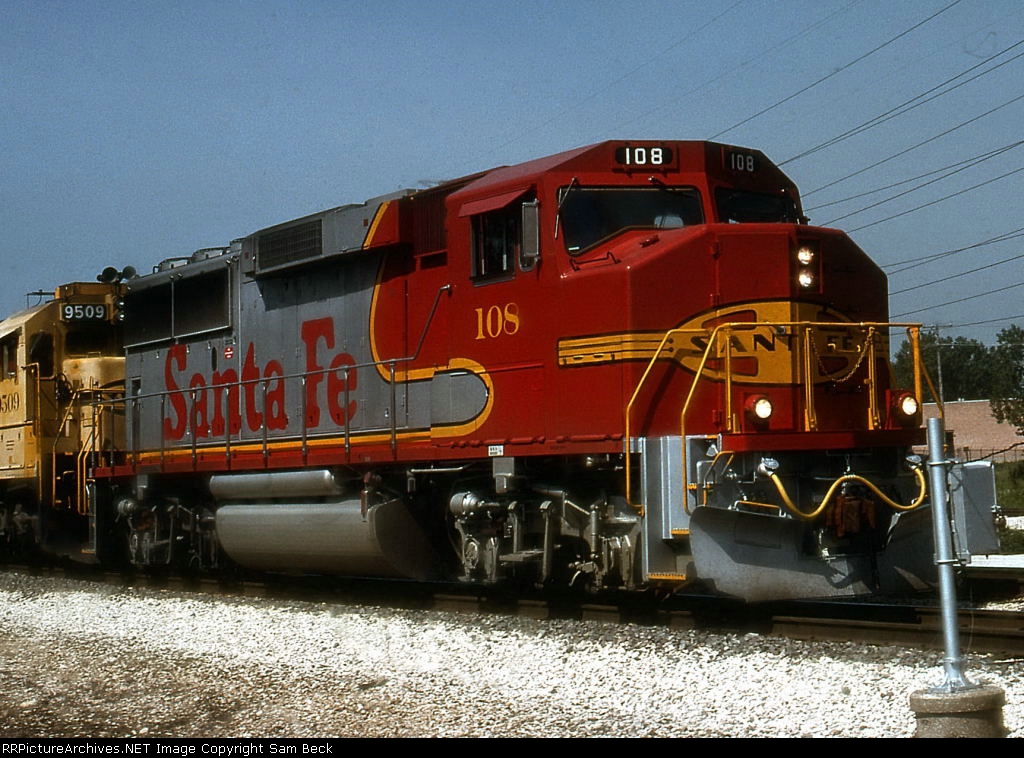 ATSF 108--GP60M